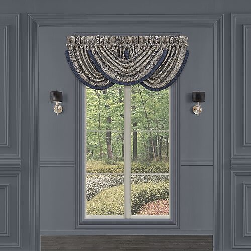 Click here for J Queen New York Botticelli Waterfall Window Valan... prices