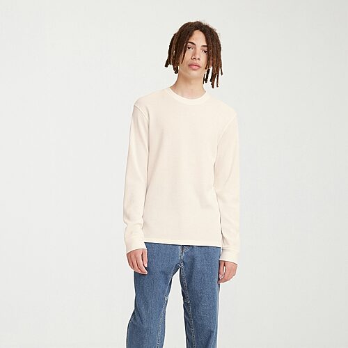 Click here for Levis Mens Crew Neck Long Sleeve Regular Fit Therm... prices