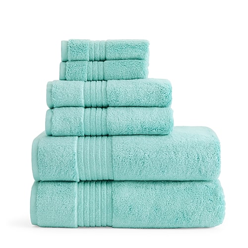 Click here for Liz Claiborne Signature Plush Bath Towel  One Size... prices