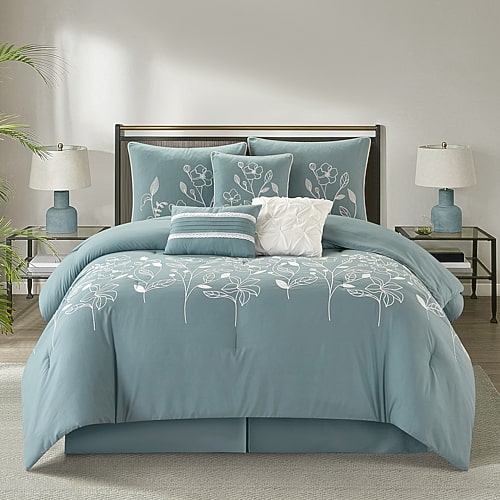 Click here for Stratford Park Safina Floral 7-Pc. Comforter Set... prices