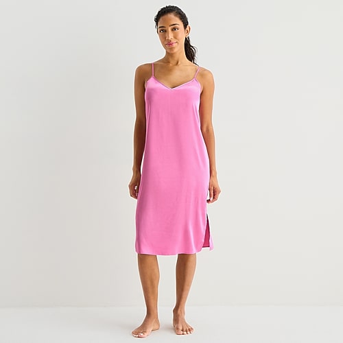 Click here for Ambrielle Womens Satin Sleeveless V Neck Nightgown... prices