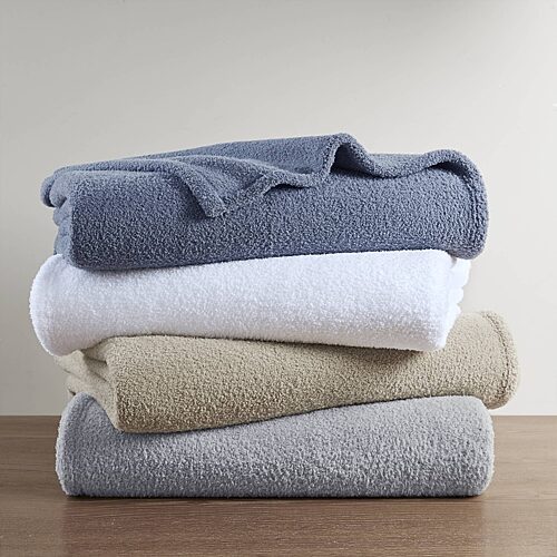 Click here for Madison Park Dream Soft Blanket  King - Light/past... prices
