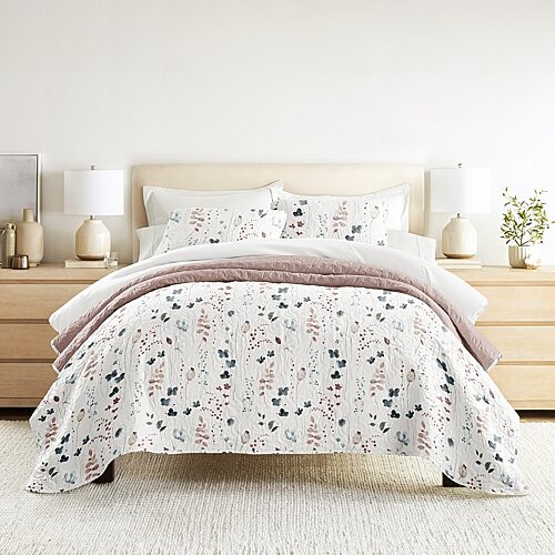 Soft Essentials Ultra-Soft Poppy Bloom Reversible 3pc. Quilt Set