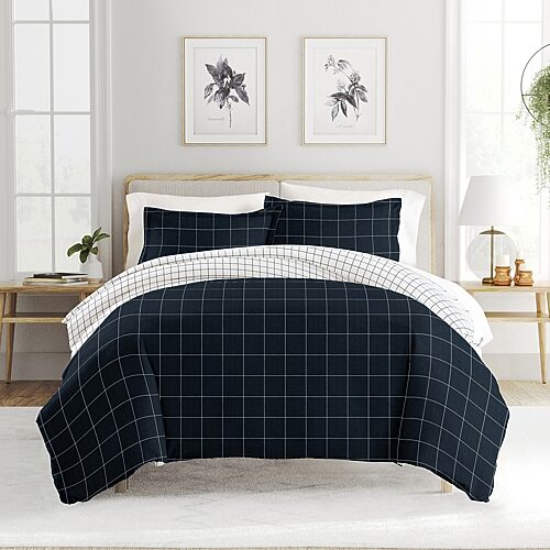 Click here for Casual Comfort Reversible Duvet Cover Set  One Siz... prices