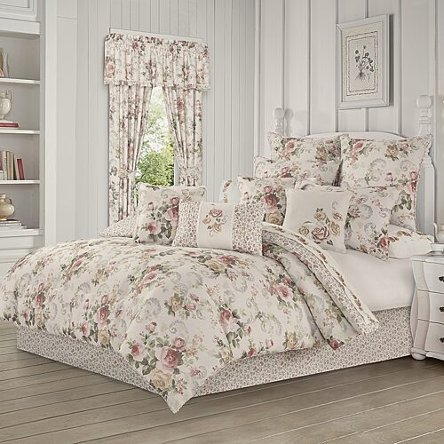 Click here for Royal Court Chablis 4pc. Comforter Set prices