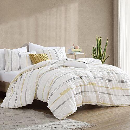 Click here for Riverbrook Home Whitten 6-pc. Midweight Down Alter... prices