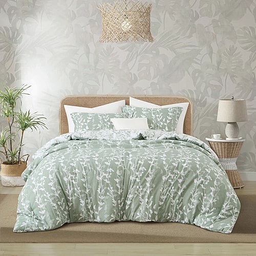 Click here for Stratford Park Millie Leaves 2-Pc. Comforter Set... prices