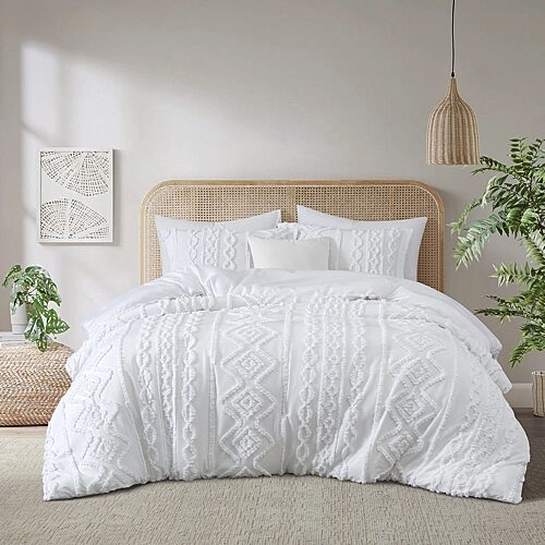Click here for Stratford Park Aluma Geometric 3-Pc. Comforter Set... prices
