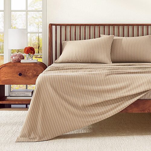 Click here for Linery 100 Turkish Cotton Plaid Flannel Sheet Set... prices