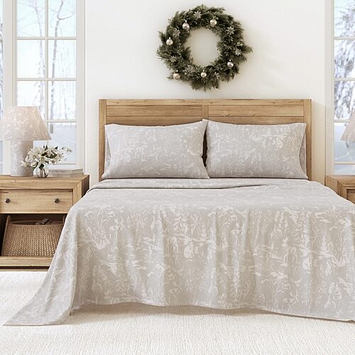 Click here for Linery 100 Turkish Cotton Holiday Flannel Sheet Se... prices
