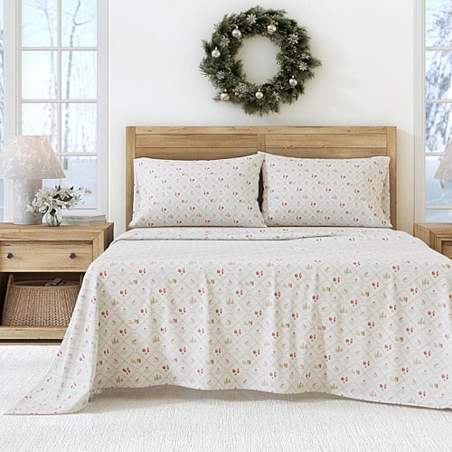 Click here for Linery 100 Turkish Cotton Holiday Flannel Sheet Se... prices
