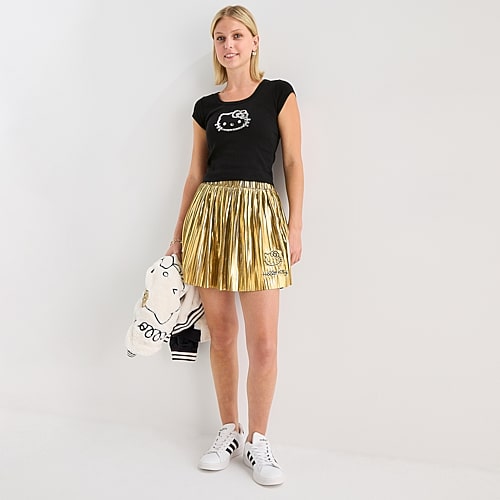Click here for Womens Juniors Hello Kitty A-Line Skirt  X-small... prices