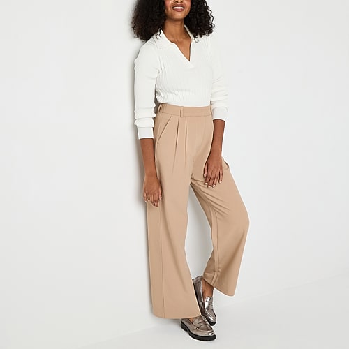 Click here for by&by Womens Juniors Wide Leg High Rise Trouser  1... prices