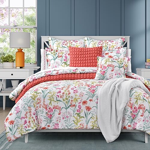Click here for J by J Queen Bold Tallulah 3-Pc. Comforter Set  Fu... prices