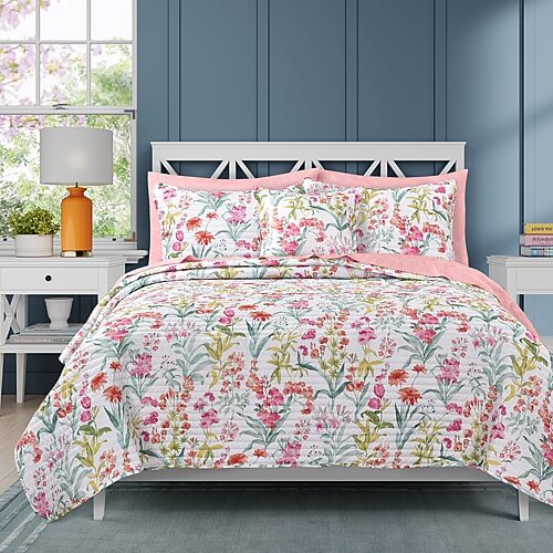 Click here for J by J Queen Bold Tallulah 3-Pc. Quilt Set  Full/Q... prices