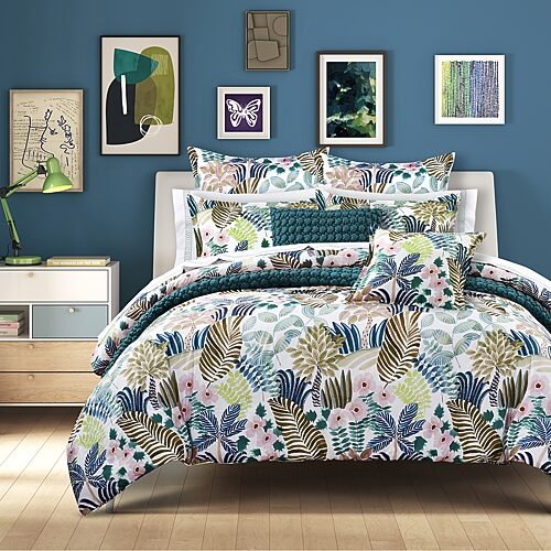 Click here for J by J Queen Bold Rainforest 3-Pc. Comforter Set... prices