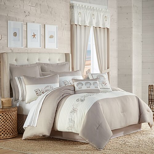 Click here for Royal Court Waters Edge 4pc. Comforter Set prices