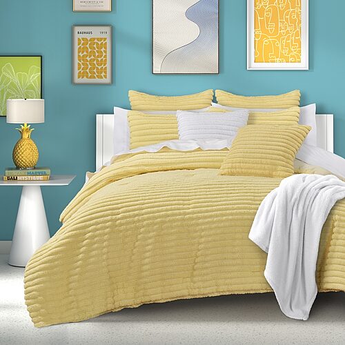 Click here for Queen Street Darcy Midweight Comforter Set  One Si... prices