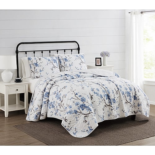 Click here for Cannon Kasumi Floral Quilts prices