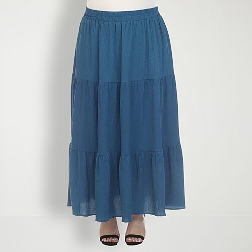 Click here for Plus Size White Mark Pleated Tiered Maxi Skirt prices