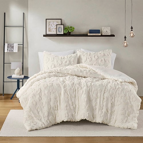 Click here for Intelligent Design Larissa Chenille 3-Pc. Duvet Co... prices