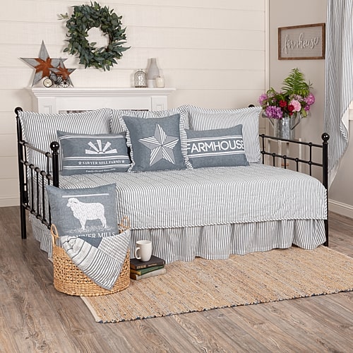 VHC Brands Sawyer Mill Patch 5-pc. Reversible Quilt Set  One Size  Blue