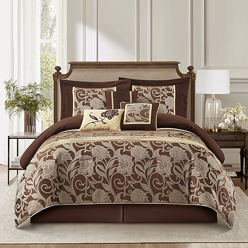 Click here for Stratford Park Mollybee 7-Piece Comforter Set  Que... prices