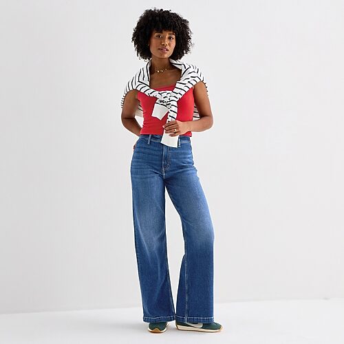 Click here for Arizona Womens Juniors Highest Rise Wide Leg Jean... prices