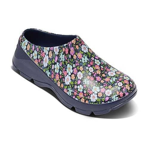 Click here for joybees Graphic Grove Womens Round Clogs  5 Medium... prices