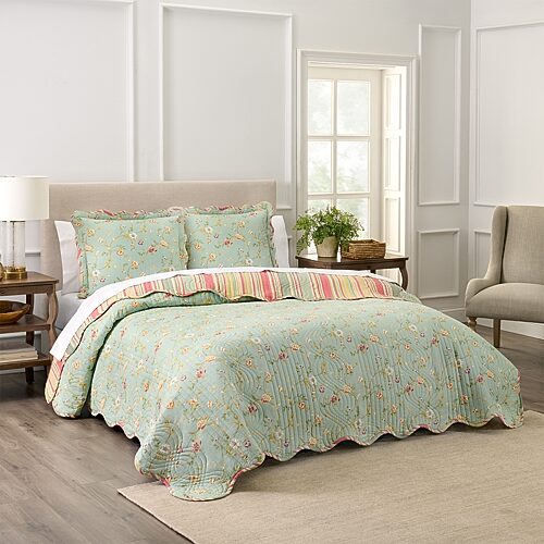 Click here for Waverly Garden Glitz Cotton 3-Pc. Quilt Set  Queen... prices