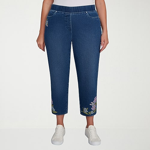 Click here for Alfred Dunner Hilton Head Womens Plus Mid Rise Str... prices