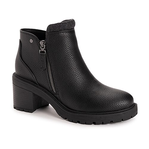 Click here for Muk Luks Womens Lia Boot - Black prices