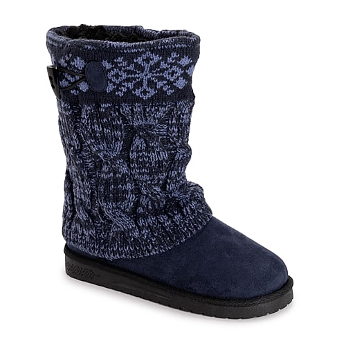 Click here for Muk Luks Womens Cheryl Boot Flat Heel Booties  7 W... prices