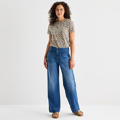 Click here for a.n.a Patch Pocket Womens Highest Rise Wide Leg Je... prices