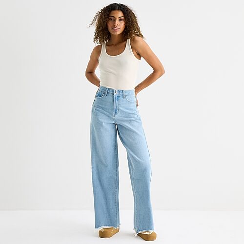 Click here for a.n.a Womens Mid Rise Frayed Hem Barrel Jean  2  B... prices