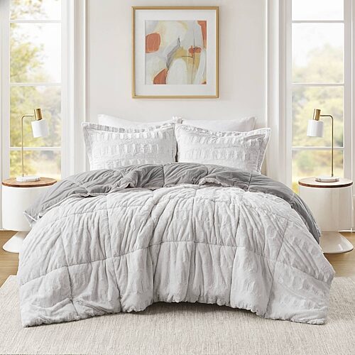 Click here for Madison Park Gia Faux-Fur 3-Pc. Comforter Set  Ful... prices