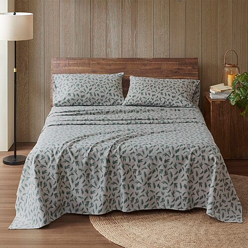 Click here for Woolrich Printed Flannel 4-Pc. Sheet Set  King - P... prices