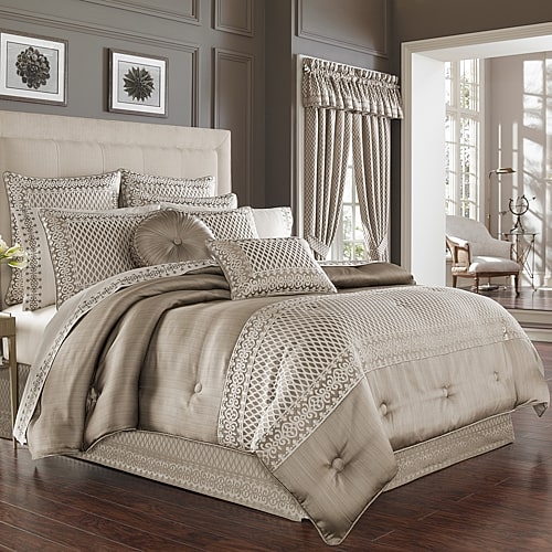 Click here for Five Queens Court Beaumont Comforter Set  Californ... prices