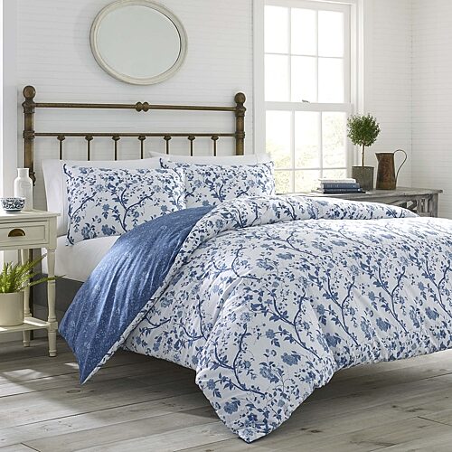 Click here for Laura Ashley Elise Midweight Comforter Set  One Si... prices