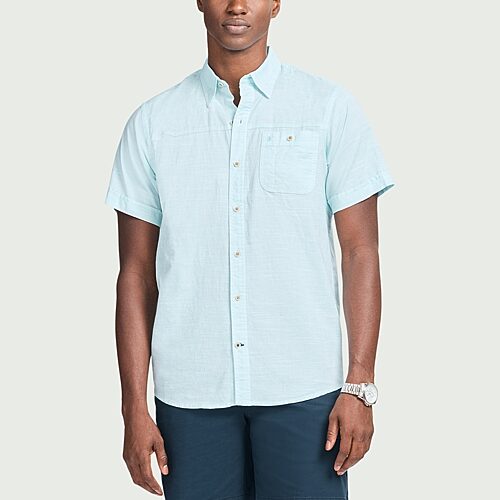 Click here for IZOD Dockside Chambray Mens Short Sleeve Classic F... prices