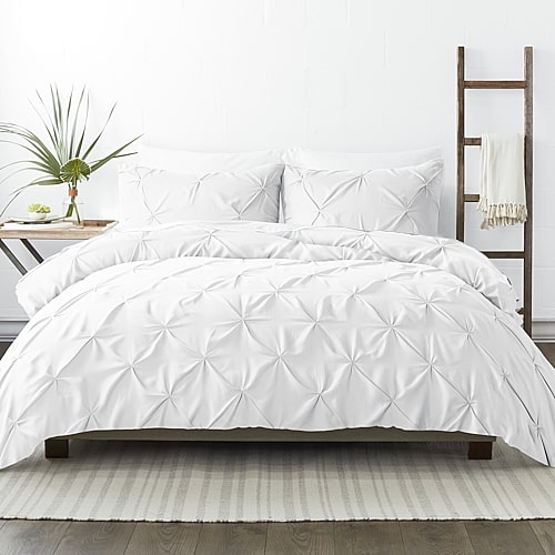 Click here for Casual Comfort Pinch Pleat Duvet Cover Set  One Si... prices