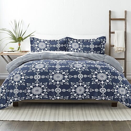 Click here for Soft Essentials Daisy Medallion Reversible Comfort... prices