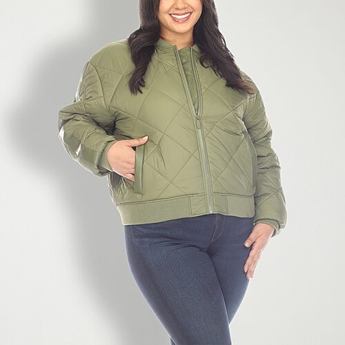 Click here for Plus Size White Mark Lightweight Diamond Quilted P... prices