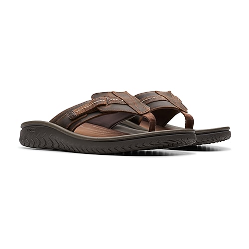 Click here for Clarks Mens Wesley Sun Flip-Flops  7 Medium  Brown prices