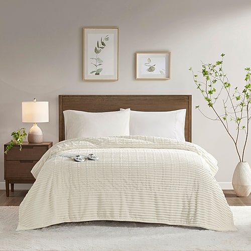 Click here for Serta Corded Plush Heated Blanket  One Size  White prices