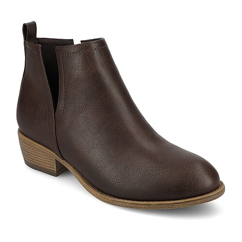 Click here for Journee Collection Womens Rimi Block Heel Booties... prices