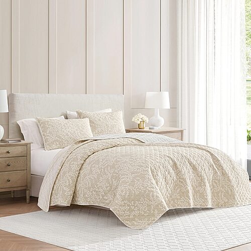 Click here for Martha Stewart Layered Branches 3pc. Quilt Set prices