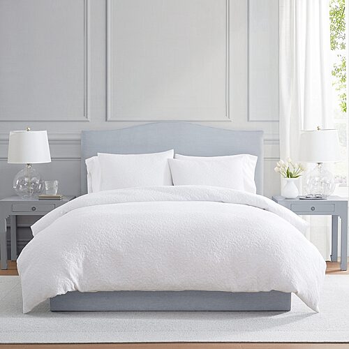 Click here for Martha Stewart Garden Trellis Duvet Set prices