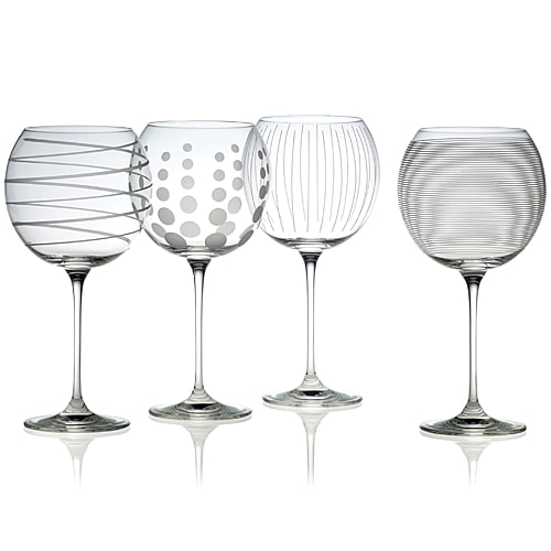 Click here for Mikasa Clear Cheers Balloon Goblets  Set Of 4 prices