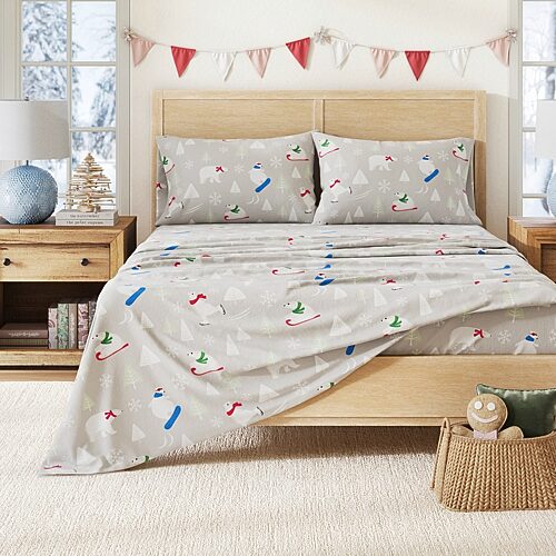Click here for Linery Cotton Holiday Print Flannel Wrinkle Resist... prices